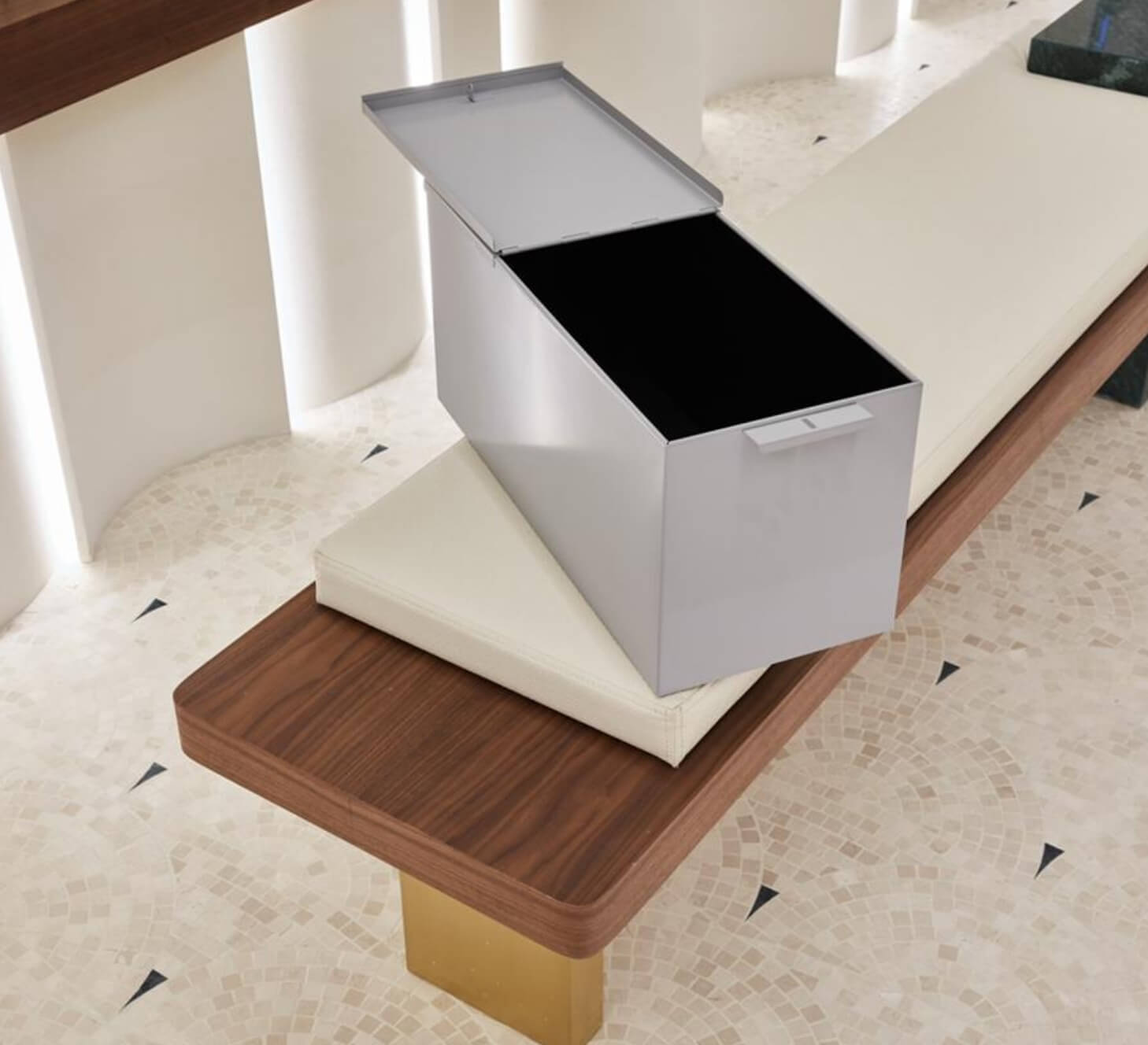 Visit Our Vault | Vintage Vaults